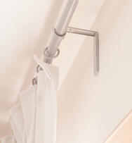 Comment poser des rideaux ? Nos conseils pour les installer - Eminza