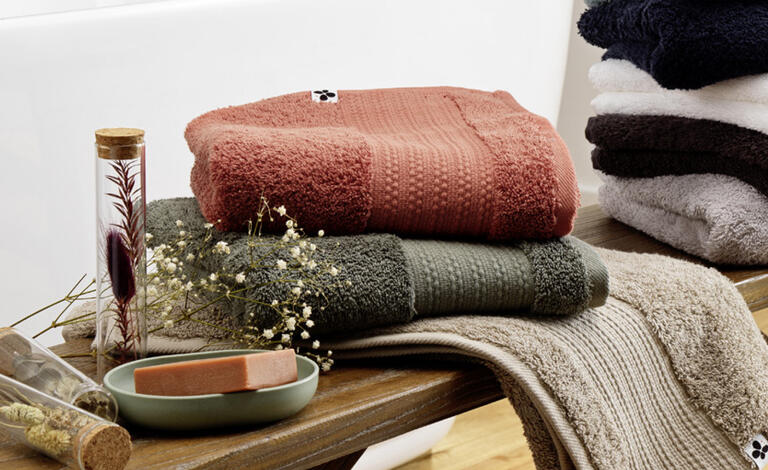 Textil para el hogar - Ropa de cama, Cortina y visillo, Cojín - Eminza