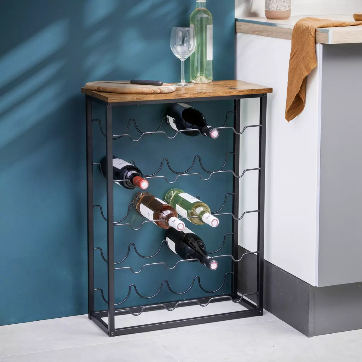 Meuble range-bouteilles industriel 20 emplacements (H74 cm) Victor Noir ...