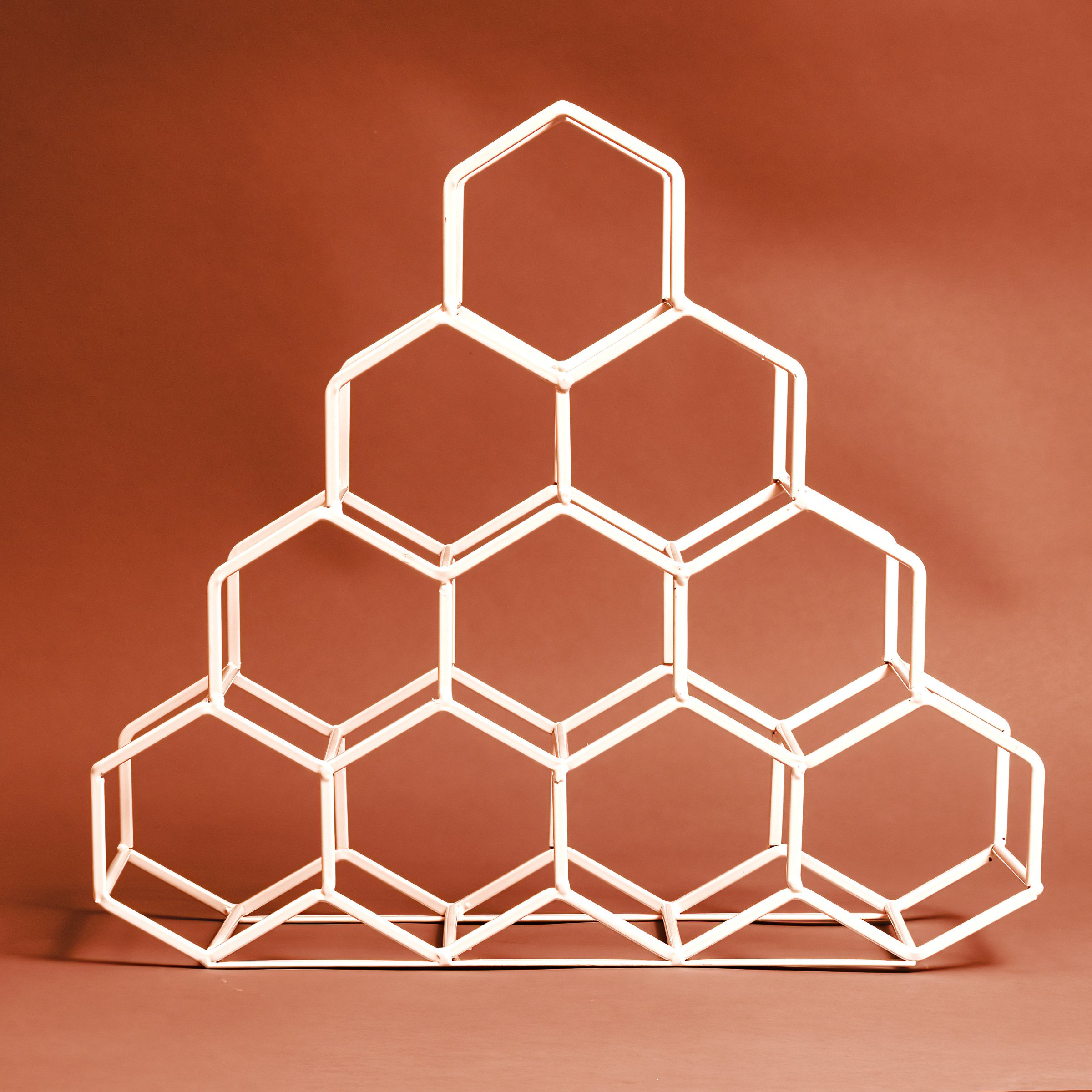 Weinregal Metall Pyramide (H38 cm) Malo Weiß - Küchenzubehör - Eminza